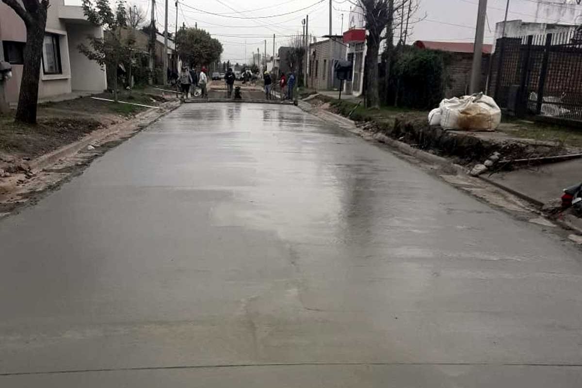 Continúa la pavimentación de calles a través de consorcios vecinales ...