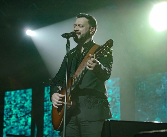 Lucas Sugo se presentará en Gualeguaychú con un show “festivo y para ...