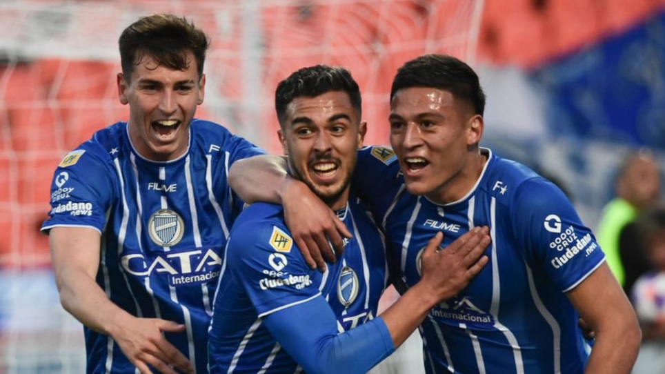 Cada vez mejor: Martín Ojeda volvió a ser clave para el triunfo de ...