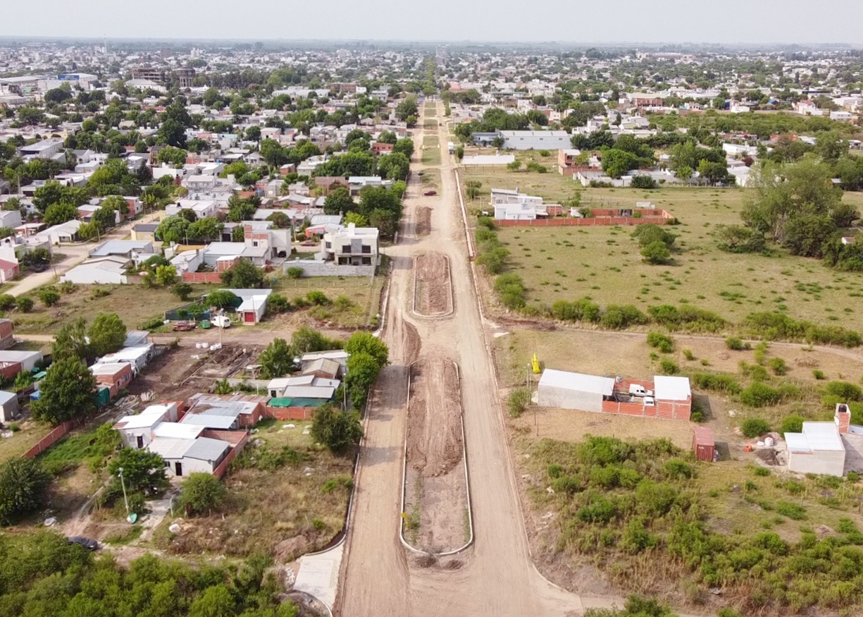 Avanzan las obras de cordón cuneta en calle Alsina – El Día de Gualeguaychú