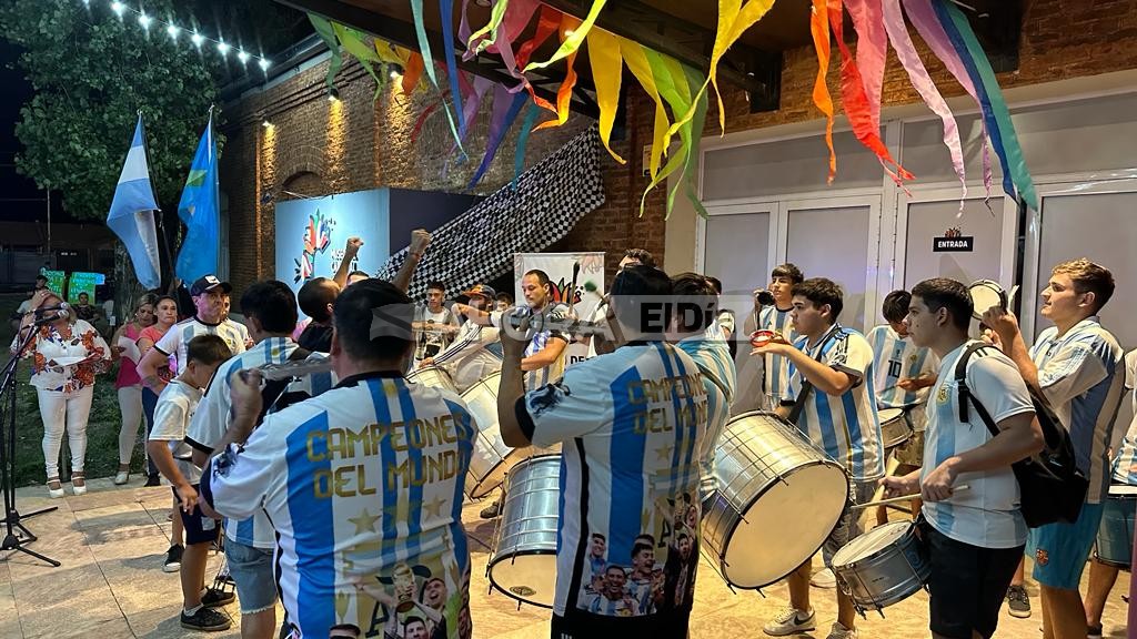 Por primera vez se realizó una presentación de los Corsos Populares ...