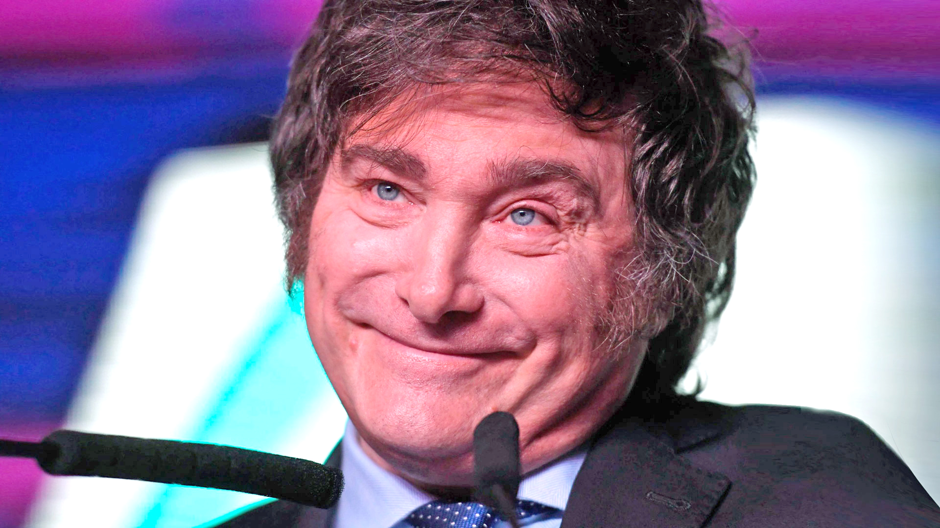 Milei ahora publicó una foto en la que se lo ve como si fuera la ...