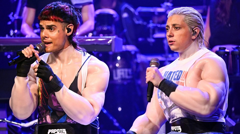 Ca7riel & Paco Amoroso sorprendieron en el programa de Jimmy Fallon ...