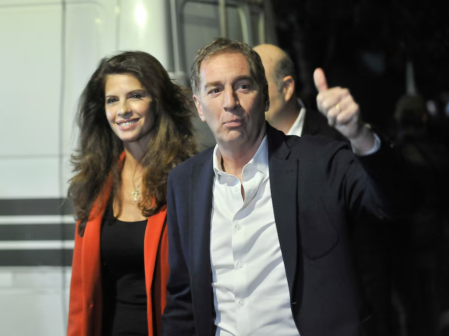 Diego Santilli aseguró que cumplirá su promesa de pelarse tras ganar en ...