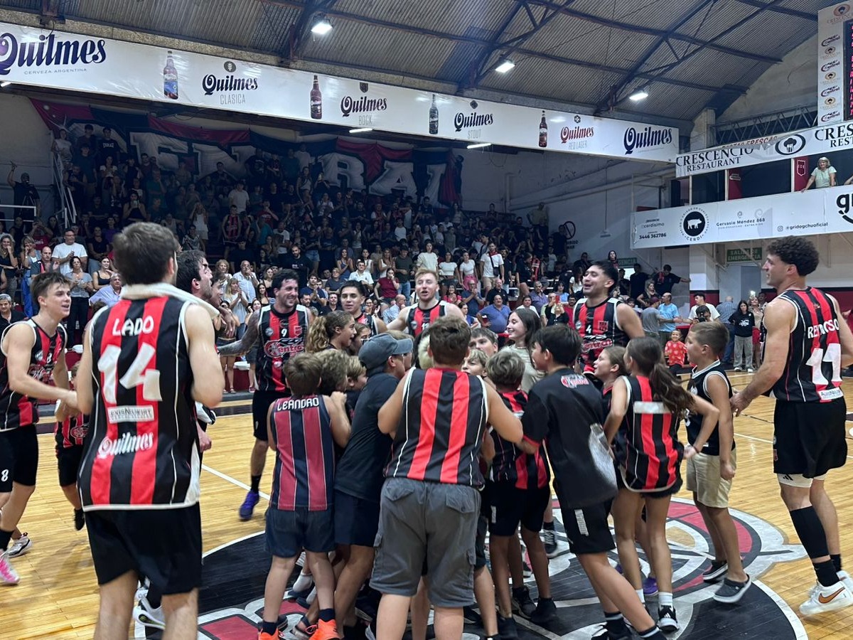 Central Entrerriano derrotó a Pico Football Club y quedó a un punto del ...